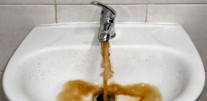 How To Remove Rust From Bathroom Fixtures 7 Tips And Steps 2025